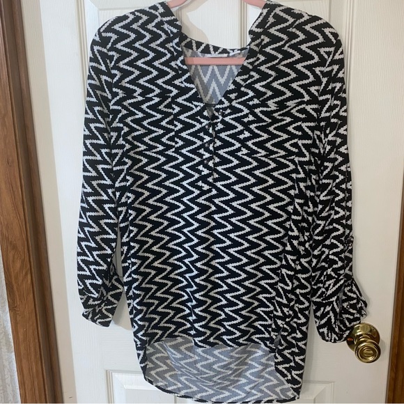 Cato | Tops | Cato Blouse Large | Poshmark